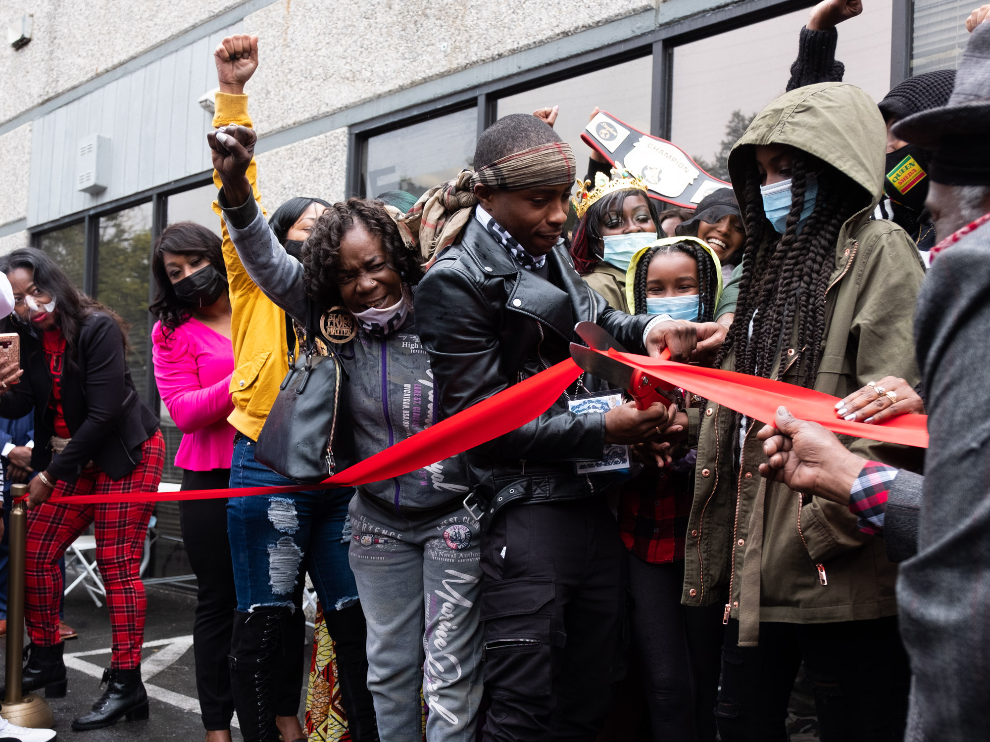 Three Years After Police Killed Stephon Clark, His Family Unveils ...