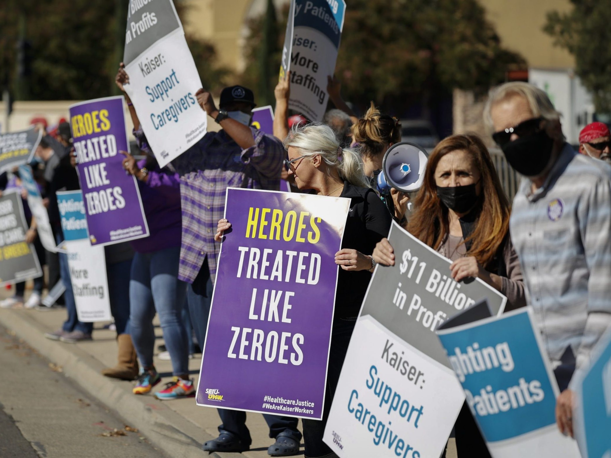 Hospitals brace for strikes as California workers protest staff shortages
