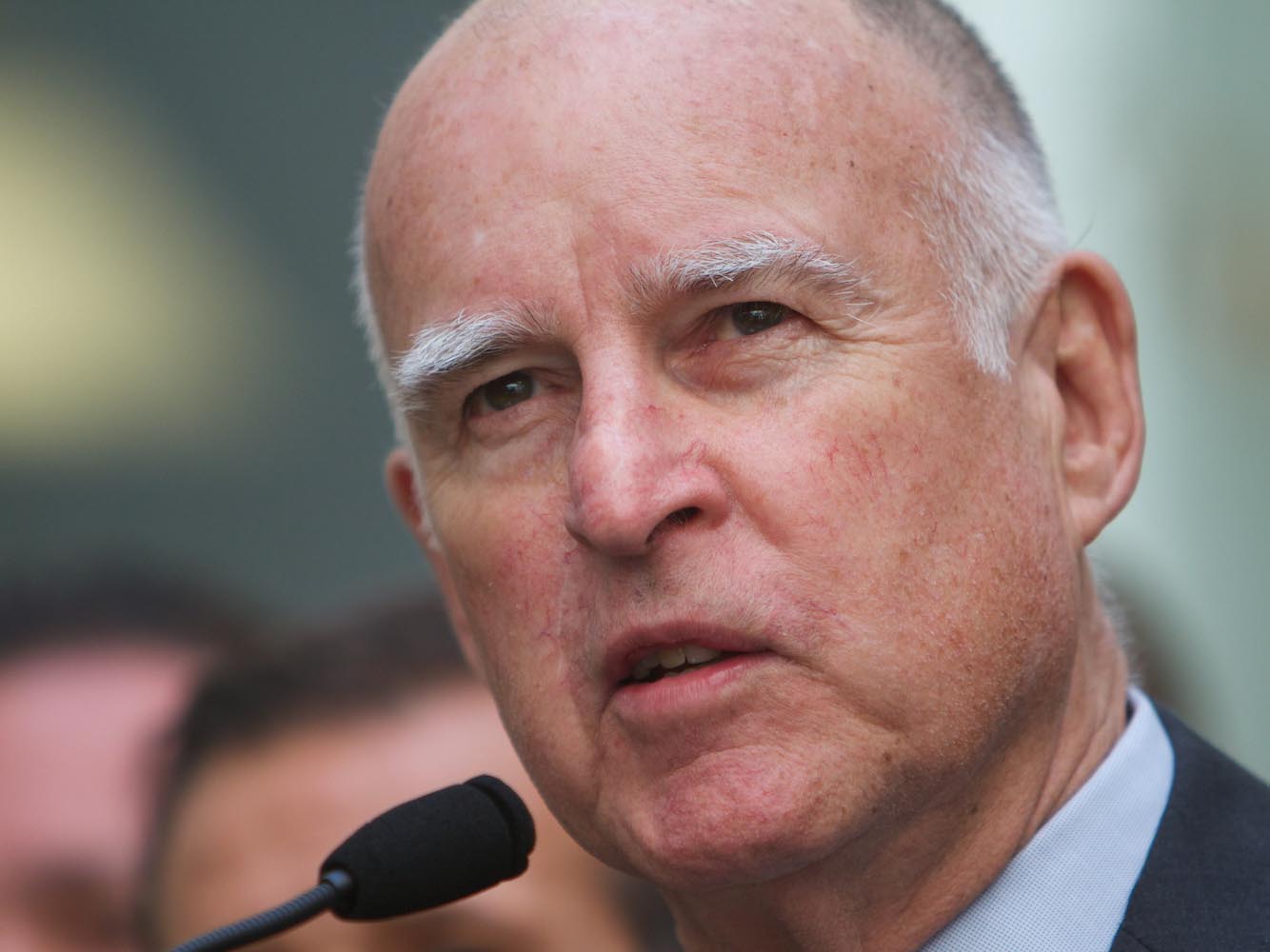 Gov. Jerry Brown Says California Bound Refugees Will Be Vetted ...