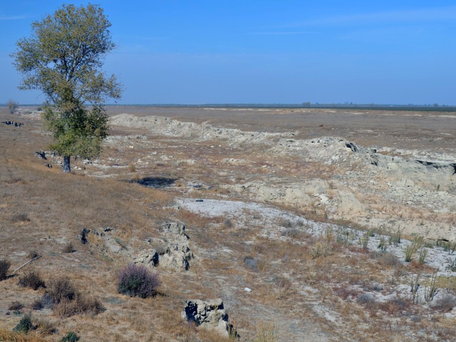 USGS Study: 1200 Square Miles of Central Valley Land Is Sinking ...